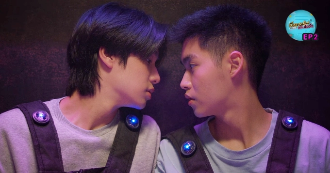 เปิดเทอมใหม่ หัวใจหัดรัก Boys in love | EP.2 - YFLIX